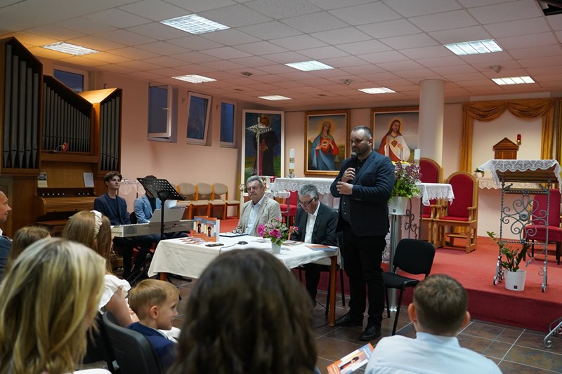Varaždinska Biskupija - U koprivničkoj Galeriji Stepinac otvorena ...